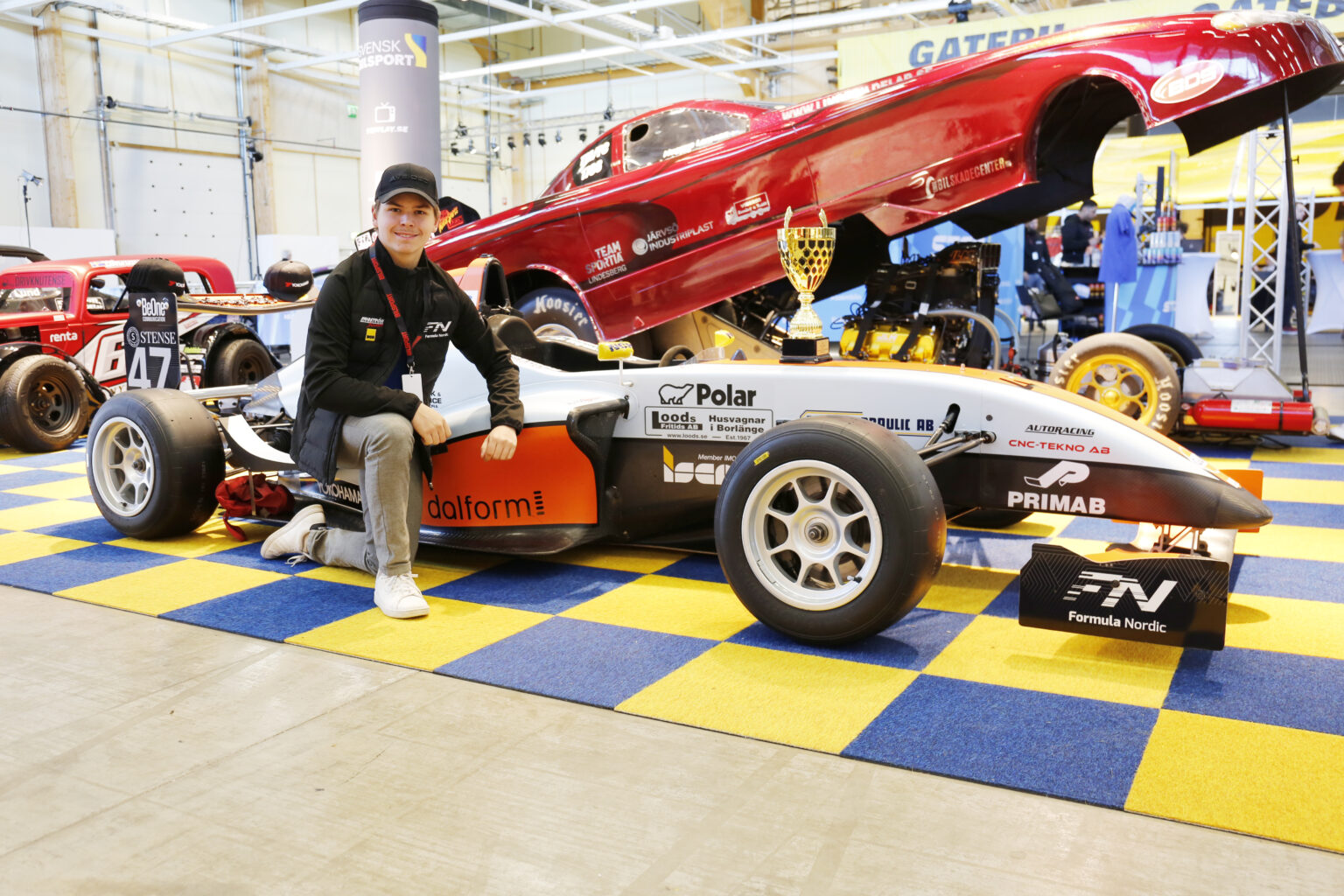 Jonathan Engström klar för ytterligare ett år i Formula Nordic ...